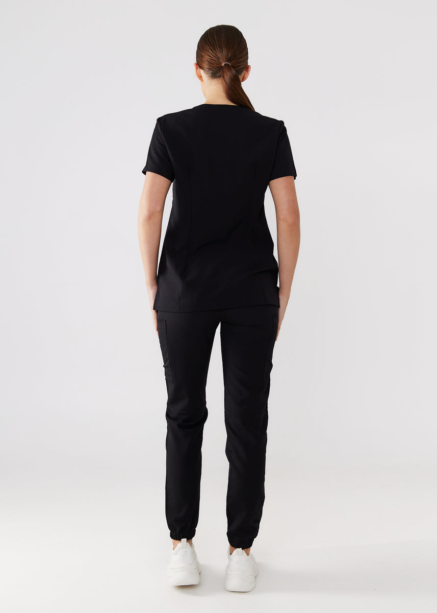 Yarra Two-Pocket Scrub Top – Gaia Republic